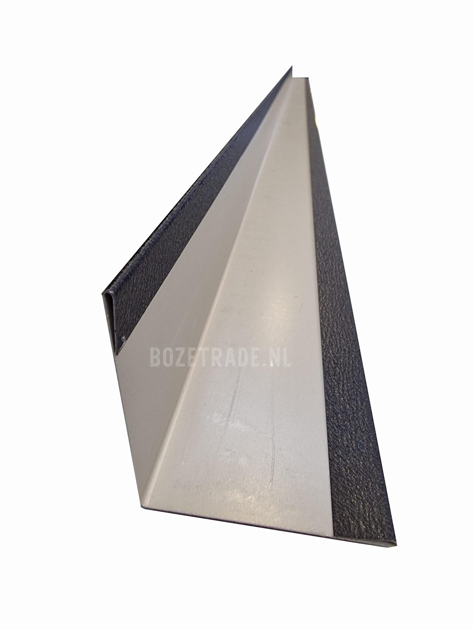 Sandwichpaneel dak - Joris Ide - Bozetrade.eu